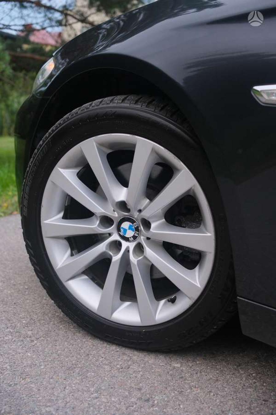 Pelēks BMW 520 2011 Kauņa, ar dzinēja tilpumu 2.00 L un nobraukumu 350 tūkst. km par 7000 €, foto 12 vietnē AUTOMOTO.COM.LV