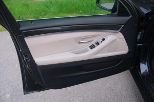 Pelēks BMW 520 2011 Kauņa, ar dzinēja tilpumu 2.00 L un nobraukumu 350 tūkst. km par 7000 €, foto 14 vietnē AUTOMOTO.COM.LV