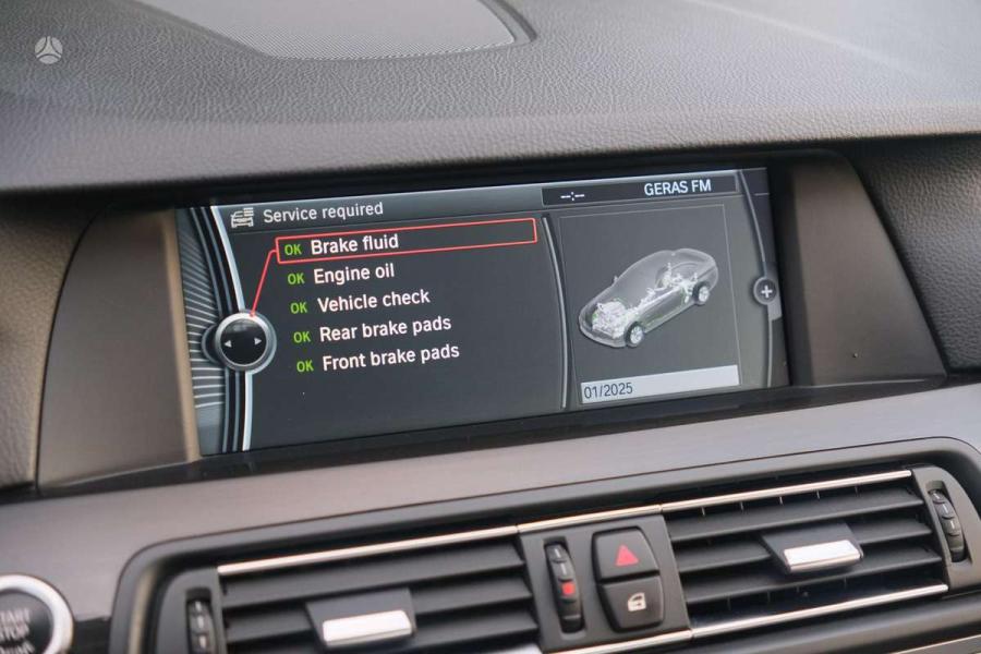Pelēks BMW 520 2011 Kauņa, ar dzinēja tilpumu 2.00 L un nobraukumu 350 tūkst. km par 7000 €, foto 32 vietnē AUTOMOTO.COM.LV