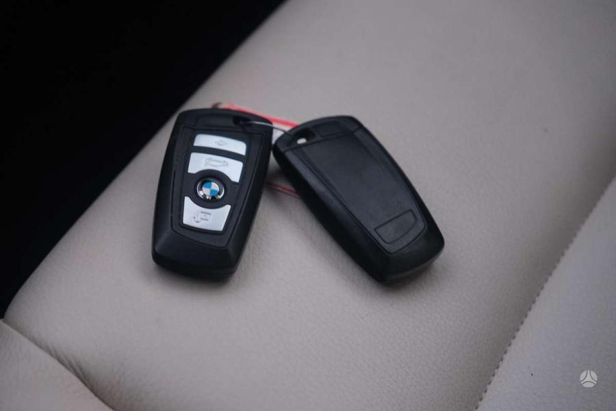 Pelēks BMW 520 2011 Kauņa, ar dzinēja tilpumu 2.00 L un nobraukumu 350 tūkst. km par 7000 €, foto 34 vietnē AUTOMOTO.COM.LV