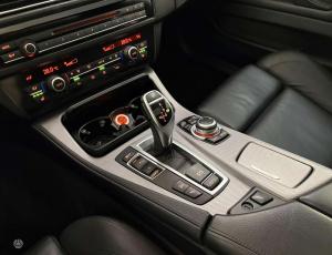 Grey BMW 520 2011 in Marijampole, with an engine capacity of 2.00 L and mileage of 183 thousand km for 9999 €, photo 13 on AUTOMOTO.COM.LV