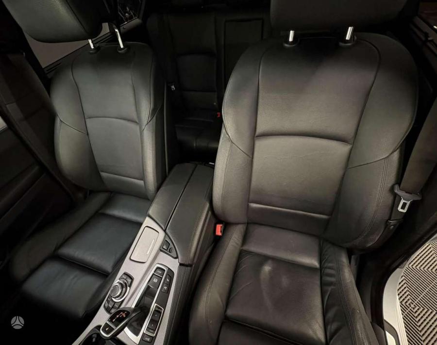 Grey BMW 520 2011 in Marijampole, with an engine capacity of 2.00 L and mileage of 183 thousand km for 9999 €, photo 30 on AUTOMOTO.COM.LV