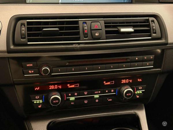 Grey BMW 520 2011 in Marijampole, with an engine capacity of 2.00 L and mileage of 183 thousand km for 9999 €, photo 9 on AUTOMOTO.COM.LV