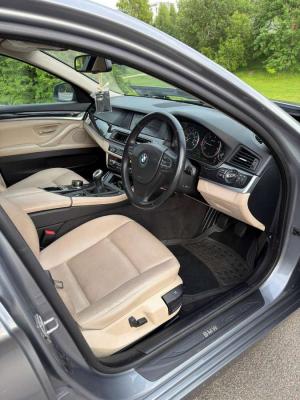 Grey BMW 520 2011 in Vilnius, with an engine capacity of 2.00 L and mileage of 162 thousand km for 2599 €, photo 6 on AUTOMOTO.COM.LV