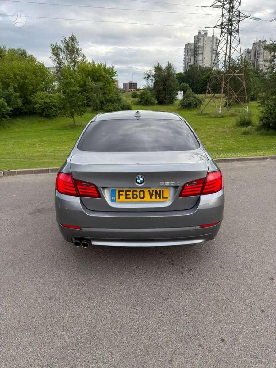 Grey BMW 520 2011 in Vilnius, with an engine capacity of 2.00 L and mileage of 162 thousand km for 2599 €, photo 10 on AUTOMOTO.COM.LV