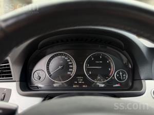 Grey BMW 520 2011 in Cesis, with an engine capacity of 2.00 L and mileage of 280 thousand km for 9990 €, photo 12 on AUTOMOTO.COM.LV