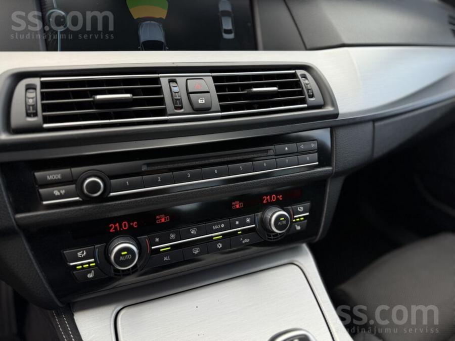 Grey BMW 520 2011 in Cesis, with an engine capacity of 2.00 L and mileage of 280 thousand km for 9990 €, photo 13 on AUTOMOTO.COM.LV