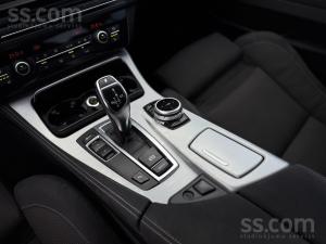 Grey BMW 520 2011 in Cesis, with an engine capacity of 2.00 L and mileage of 280 thousand km for 9990 €, photo 14 on AUTOMOTO.COM.LV