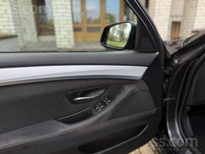 Grey BMW 520 2011 in Cesis, with an engine capacity of 2.00 L and mileage of 280 thousand km for 9990 €, photo 18 on AUTOMOTO.COM.LV
