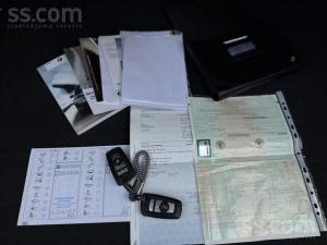 Grey BMW 520 2011 in Cesis, with an engine capacity of 2.00 L and mileage of 280 thousand km for 9990 €, photo 29 on AUTOMOTO.COM.LV