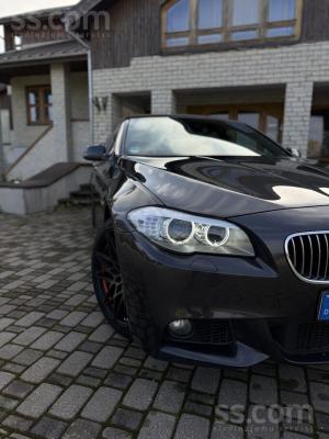 Grey BMW 520 2011 in Cesis, with an engine capacity of 2.00 L and mileage of 280 thousand km for 9990 €, photo 30 on AUTOMOTO.COM.LV