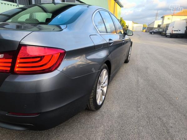 Grey BMW 520 2011 in Kaunas, with an engine capacity of 2.00 L and mileage of 294 thousand km for 7000 €, photo 8 on AUTOMOTO.COM.LV