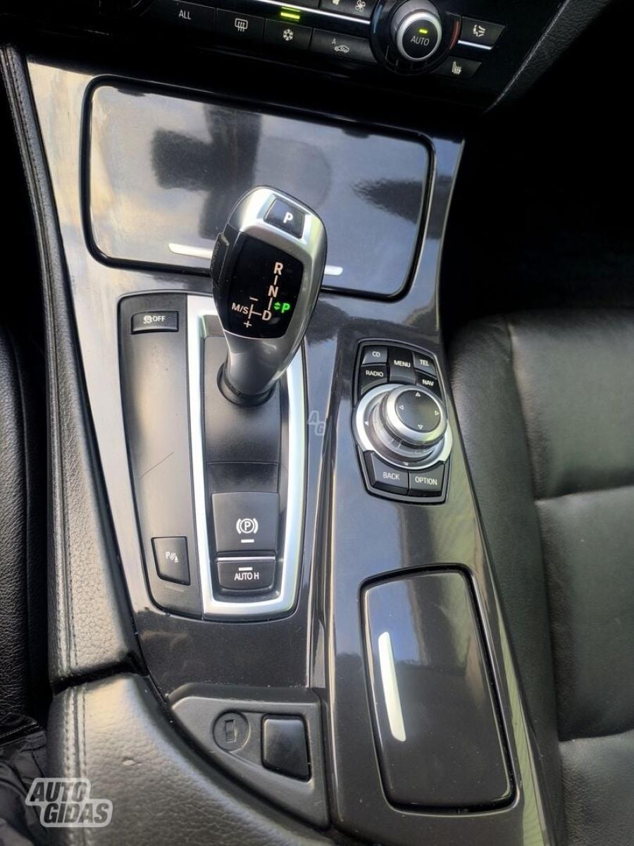Pelēks BMW 520 2011 Kauņa, ar dzinēja tilpumu 2.00 L un nobraukumu 294 tūkst. km par 7000 €, foto 13 vietnē AUTOMOTO.COM.LV