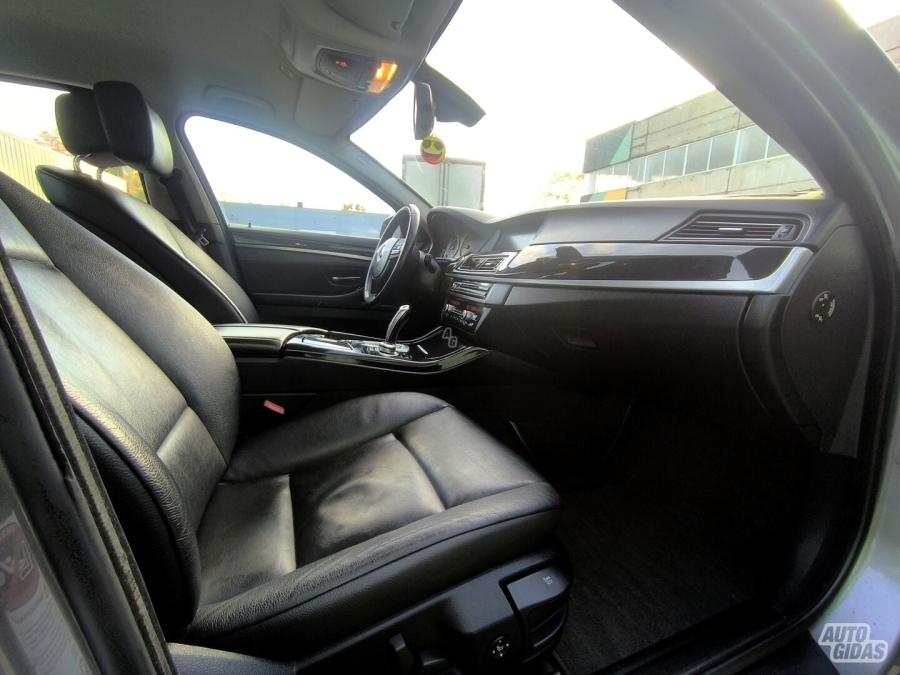 Pelēks BMW 520 2011 Kauņa, ar dzinēja tilpumu 2.00 L un nobraukumu 294 tūkst. km par 7000 €, foto 18 vietnē AUTOMOTO.COM.LV