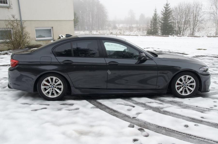 Grey BMW 520 2012 in Vilnius, with an engine capacity of 2.00 L and mileage of 289 thousand km for 11200 €, photo 7 on AUTOMOTO.COM.LV