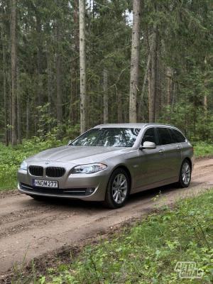 Grey BMW 520 2012 in Kaunas, with an engine capacity of 2.00 L and mileage of 366 thousand km for 8699 €, photo 3 on AUTOMOTO.COM.LV