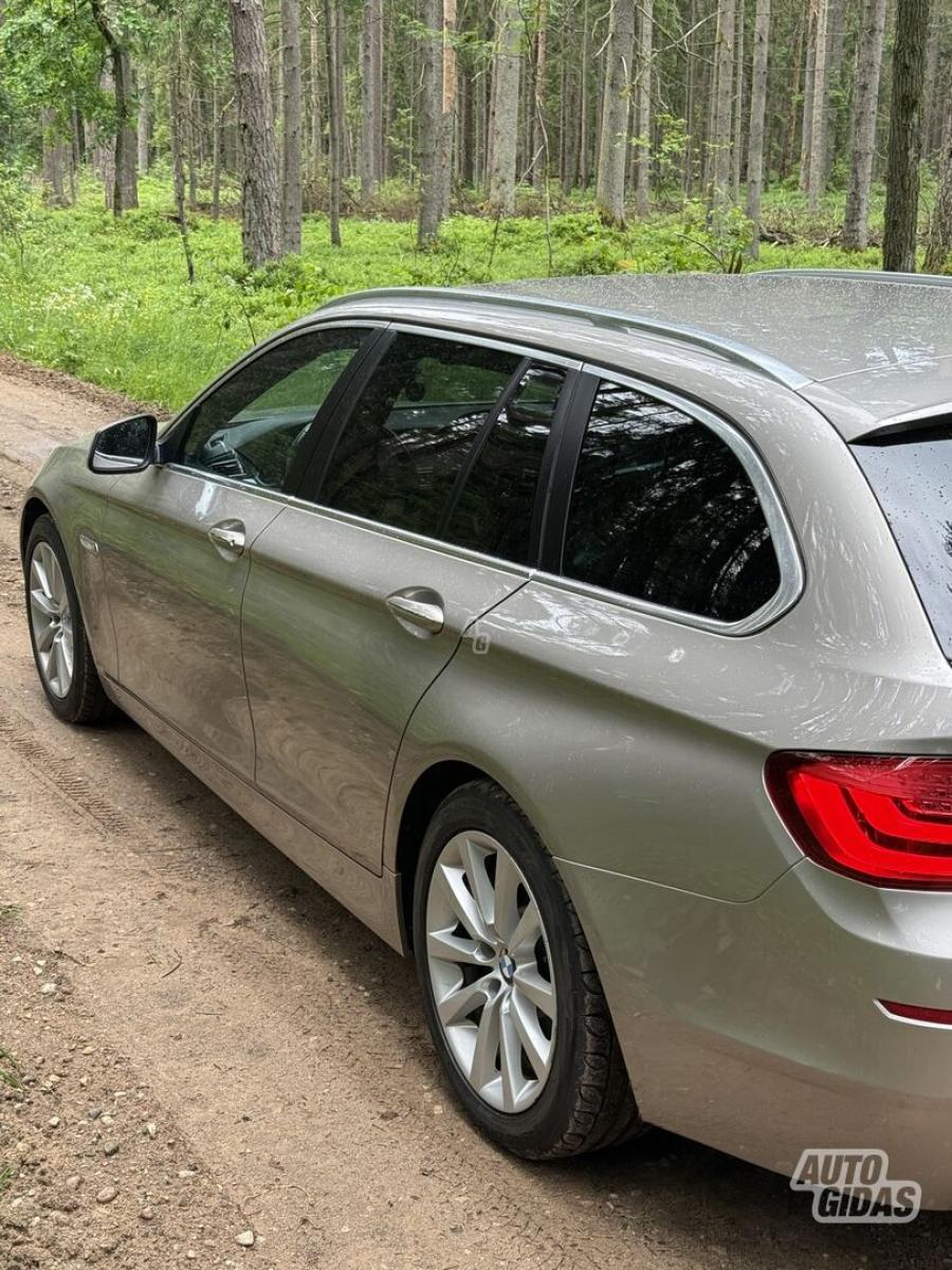 Grey BMW 520 2012 in Kaunas, with an engine capacity of 2.00 L and mileage of 366 thousand km for 8699 €, photo 11 on AUTOMOTO.COM.LV