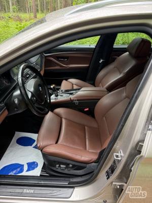 Grey BMW 520 2012 in Kaunas, with an engine capacity of 2.00 L and mileage of 366 thousand km for 8699 €, photo 15 on AUTOMOTO.COM.LV