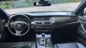 Grey BMW 520 2012 in Kaunas, with an engine capacity of 2.00 L and mileage of 337 thousand km for 6800 €, photo 14 on AUTOMOTO.COM.LV
