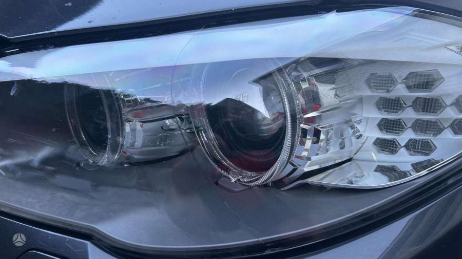Grey BMW 520 2012 in Kaunas, with an engine capacity of 2.00 L and mileage of 337 thousand km for 6800 €, photo 17 on AUTOMOTO.COM.LV