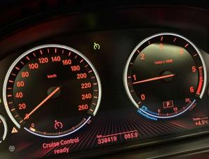 Grey BMW 520 2012 in Marijampole, with an engine capacity of 2.00 L and mileage of 339 thousand km for 8450 €, photo 4 on AUTOMOTO.COM.LV