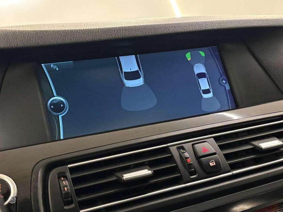 Grey BMW 520 2012 in Marijampole, with an engine capacity of 2.00 L and mileage of 339 thousand km for 8450 €, photo 12 on AUTOMOTO.COM.LV
