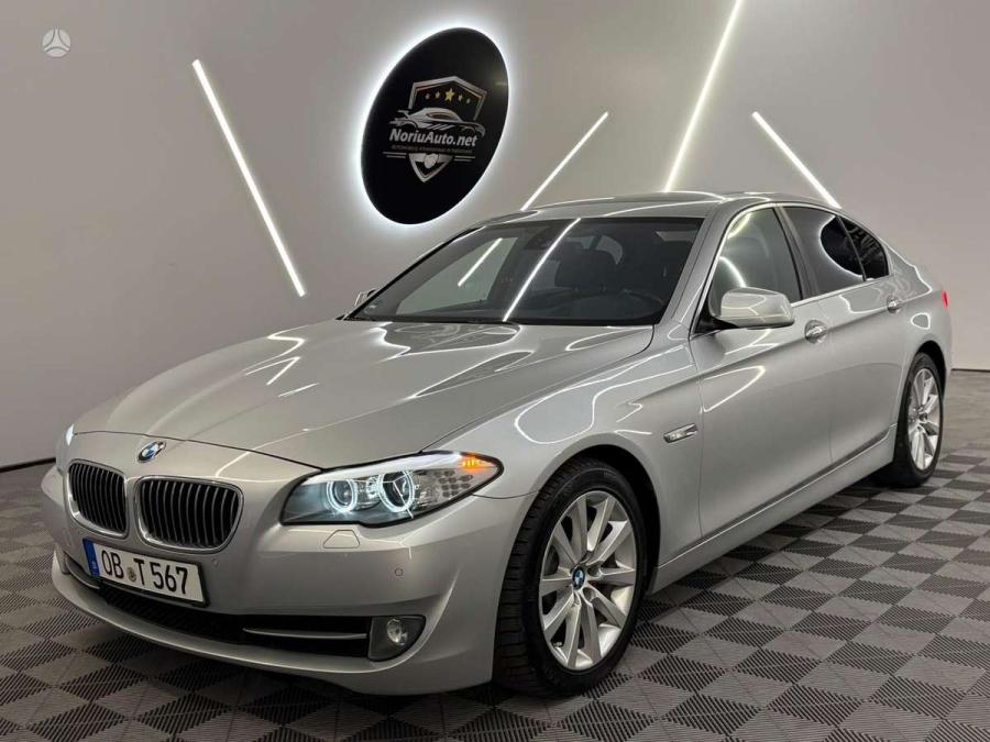 Grey BMW 520 2012 in Marijampole, with an engine capacity of 2.00 L and mileage of 339 thousand km for 8450 €, photo 13 on AUTOMOTO.COM.LV