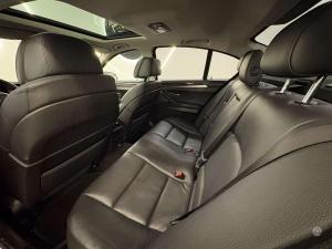 Grey BMW 520 2012 in Marijampole, with an engine capacity of 2.00 L and mileage of 339 thousand km for 8450 €, photo 23 on AUTOMOTO.COM.LV
