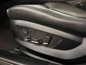 Grey BMW 520 2012 in Marijampole, with an engine capacity of 2.00 L and mileage of 339 thousand km for 8450 €, photo 26 on AUTOMOTO.COM.LV