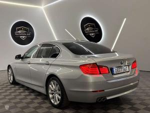 Grey BMW 520 2012 in Marijampole, with an engine capacity of 2.00 L and mileage of 339 thousand km for 8450 €, photo 31 on AUTOMOTO.COM.LV