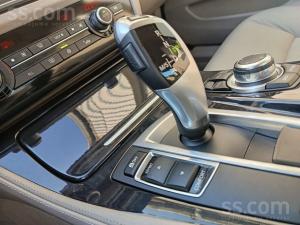 Pelēks BMW 520 2012 Rīga, ar dzinēja tilpumu 2.00 L un nobraukumu 212 tūkst. km par 9600 €, foto 12 vietnē AUTOMOTO.COM.LV