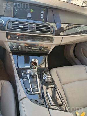 Pelēks BMW 520 2012 Rīga, ar dzinēja tilpumu 2.00 L un nobraukumu 212 tūkst. km par 9600 €, foto 13 vietnē AUTOMOTO.COM.LV