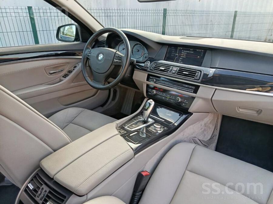 Pelēks BMW 520 2012 Rīga, ar dzinēja tilpumu 2.00 L un nobraukumu 212 tūkst. km par 9600 €, foto 21 vietnē AUTOMOTO.COM.LV