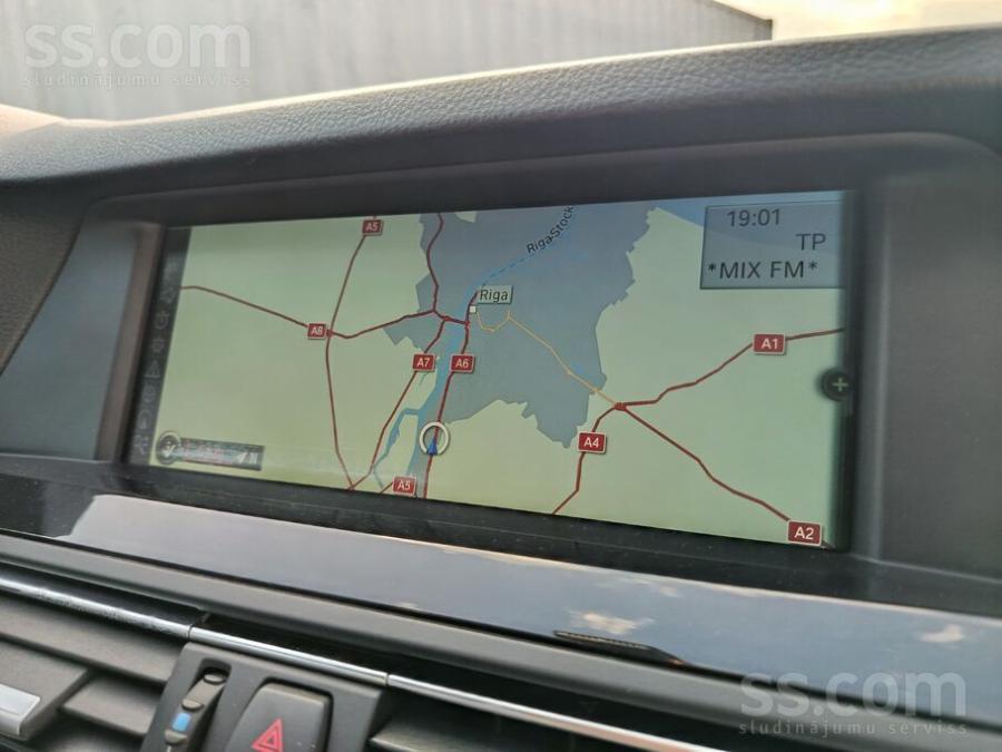 Pelēks BMW 520 2012 Rīga, ar dzinēja tilpumu 2.00 L un nobraukumu 212 tūkst. km par 9600 €, foto 26 vietnē AUTOMOTO.COM.LV