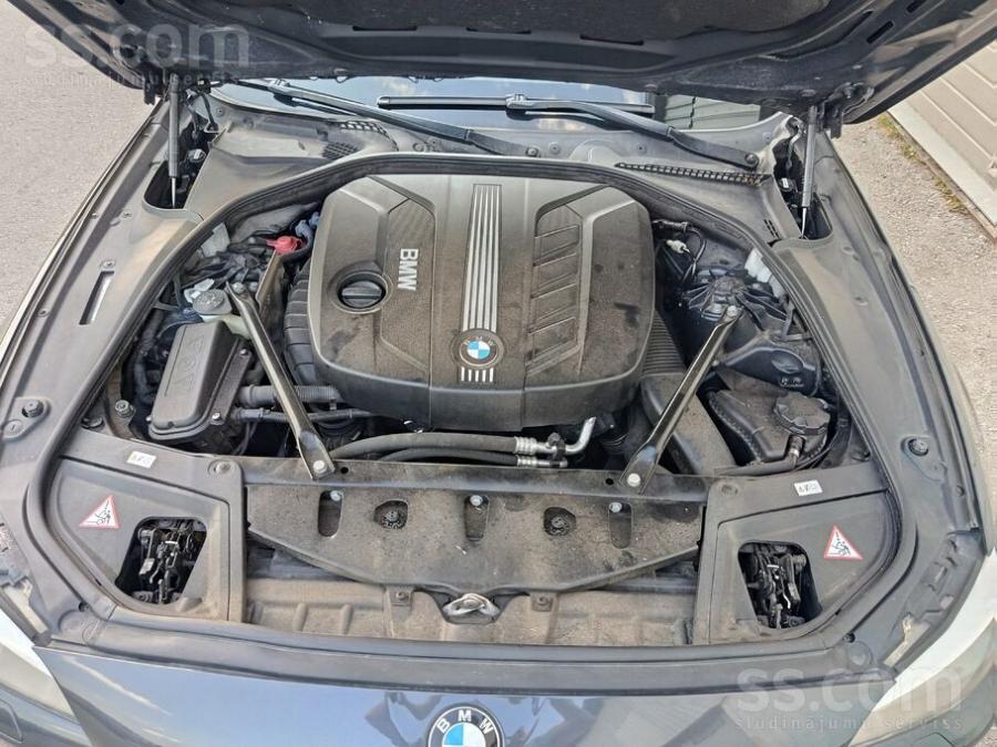 Pelēks BMW 520 2012 Rīga, ar dzinēja tilpumu 2.00 L un nobraukumu 212 tūkst. km par 9600 €, foto 29 vietnē AUTOMOTO.COM.LV