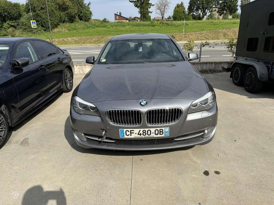 Pelēks BMW 520 2012 Kauņa, ar dzinēja tilpumu 2.00 L un nobraukumu 265 tūkst. km par 3650 €, foto 3 vietnē AUTOMOTO.COM.LV