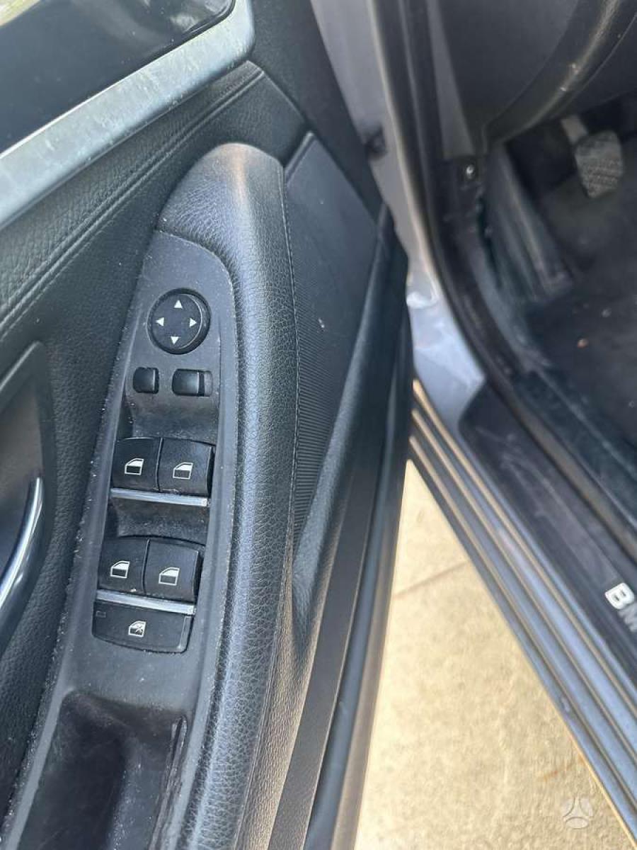 Pelēks BMW 520 2012 Kauņa, ar dzinēja tilpumu 2.00 L un nobraukumu 265 tūkst. km par 3650 €, foto 8 vietnē AUTOMOTO.COM.LV