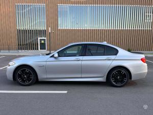 Grey BMW 520 2012 in Klaipeda, with an engine capacity of 2.00 L and mileage of 329 thousand km for 9000 €, photo 3 on AUTOMOTO.COM.LV
