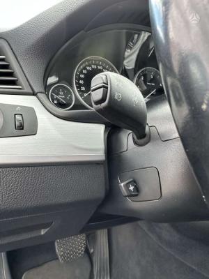 Grey BMW 520 2012 in Vilnius, with an engine capacity of 2.00 L and mileage of 323 thousand km for 9700 €, photo 13 on AUTOMOTO.COM.LV
