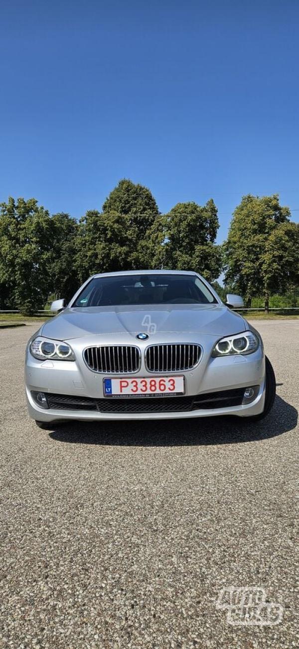 BMW 520 2012 Viļņa vietnē Pelēks BMW 520 2012 Viļņa, ar dzinēja tilpumu 2.00 L un nobraukumu 274 tūkst. km par 8190 €, foto 1 vietnē AUTOMOTO.COM.LV