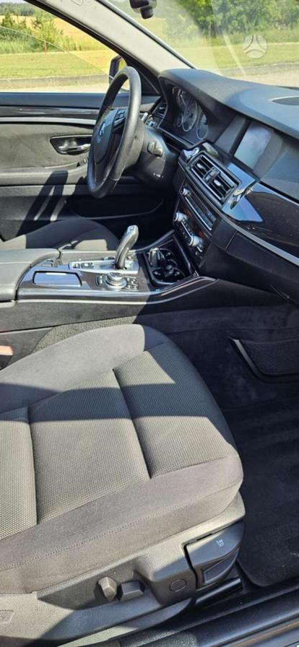 Pelēks BMW 520 2012 Viļņa, ar dzinēja tilpumu 2.00 L un nobraukumu 274 tūkst. km par 8190 €, foto 9 vietnē AUTOMOTO.COM.LV