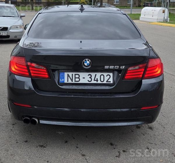 Pelēks BMW 520 2012 Jelgava, ar dzinēja tilpumu 2.00 L un nobraukumu 310 tūkst. km par 6700 €, foto 6 vietnē AUTOMOTO.COM.LV