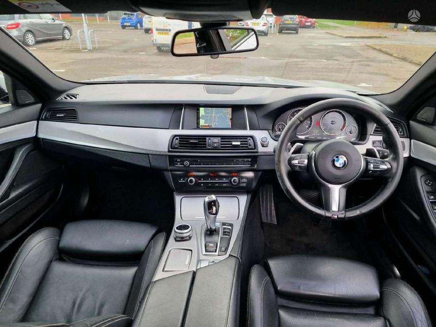 Pelēks BMW 520 2013 Vievis, ar dzinēja tilpumu 2.00 L un nobraukumu 201 tūkst. km par 4300 €, foto 10 vietnē AUTOMOTO.COM.LV