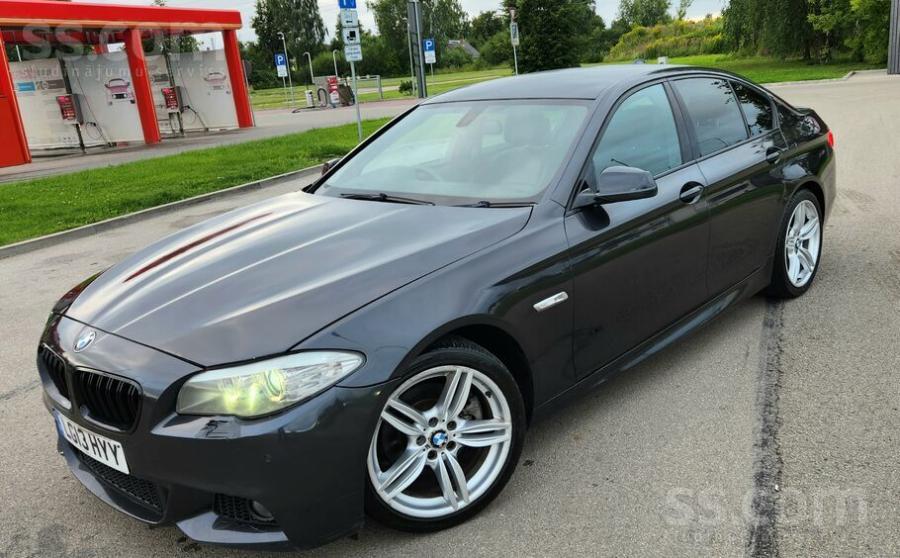 Pelēks BMW 520 2013 Jelgava, ar dzinēja tilpumu 2.00 L un nobraukumu 320 tūkst. km par 4500 €, foto 1 vietnē AUTOMOTO.COM.LV