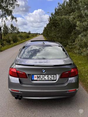 Grey BMW 520 2013 in Klaipeda, with an engine capacity of 2.00 L and mileage of 368 thousand km for 10200 €, photo 10 on AUTOMOTO.COM.LV