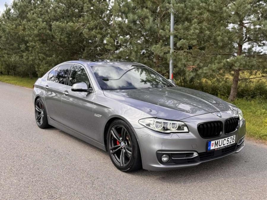 Grey BMW 520 2013 in Klaipeda, with an engine capacity of 2.00 L and mileage of 368 thousand km for 10200 €, photo 16 on AUTOMOTO.COM.LV