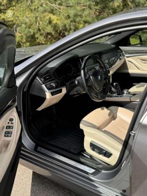 Grey BMW 520 2013 in Klaipeda, with an engine capacity of 2.00 L and mileage of 368 thousand km for 10200 €, photo 22 on AUTOMOTO.COM.LV