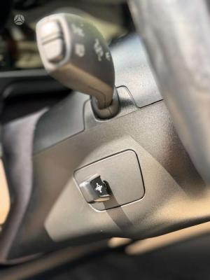 Grey BMW 520 2013 in Klaipeda, with an engine capacity of 2.00 L and mileage of 368 thousand km for 10200 €, photo 28 on AUTOMOTO.COM.LV