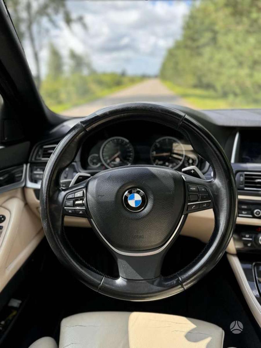 Grey BMW 520 2013 in Klaipeda, with an engine capacity of 2.00 L and mileage of 368 thousand km for 10200 €, photo 30 on AUTOMOTO.COM.LV