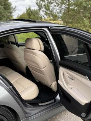 Grey BMW 520 2013 in Klaipeda, with an engine capacity of 2.00 L and mileage of 368 thousand km for 10200 €, photo 37 on AUTOMOTO.COM.LV